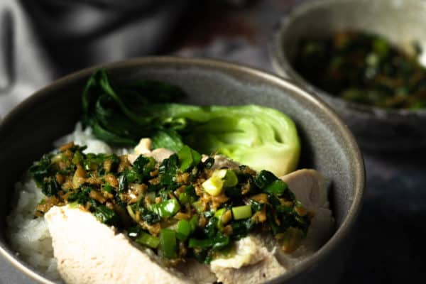 Chinese Ginger Scallion Sauce - 5 Minute Recipe (Raw and Heated Oil ...